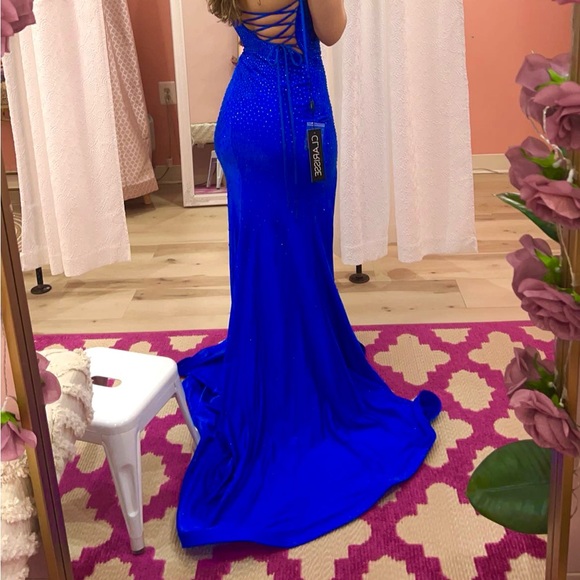 Dresses | Cassie Prom Dress | Poshmark